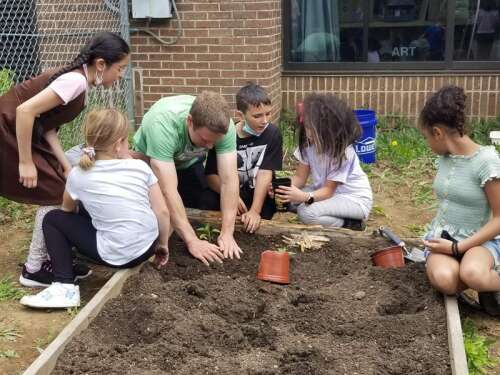 Kellyn Foundation offers students farming lessons May 17 – Lehigh Valley Press