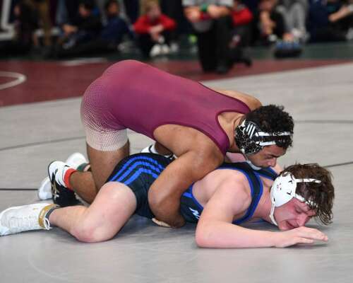 Warren leads way as Zephs take 7th – Lehigh Valley Press