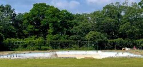 Lansford pool complex plan undecided – Times News Online