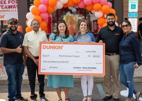 Dunkin’ donates to The Kindness Project – Lehigh Valley Press