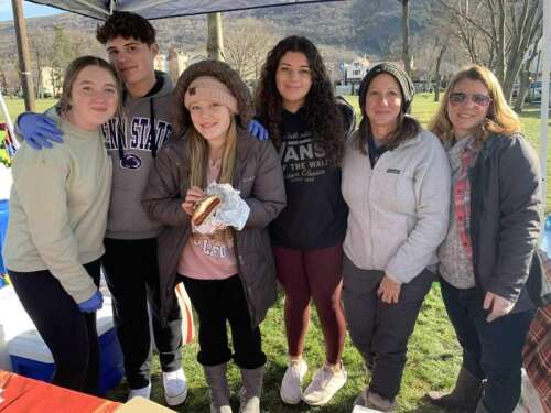 Palmerton opens Christmas in the Park display – Times News Online