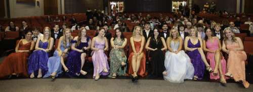Modeling prom fashion – Lehigh Valley Press