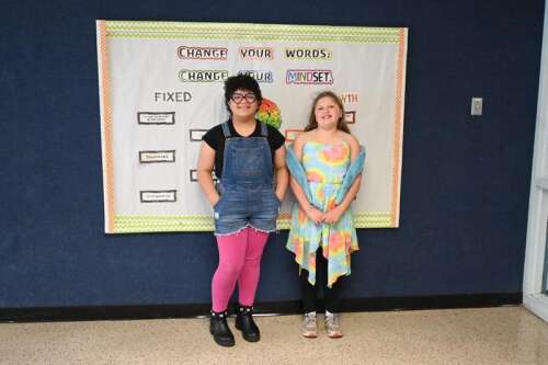 Salisbury Middle School students dress in neon – Lehigh Valley Press