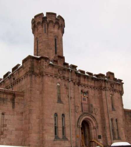 Schuylkill prison fails mandate – Times News Online