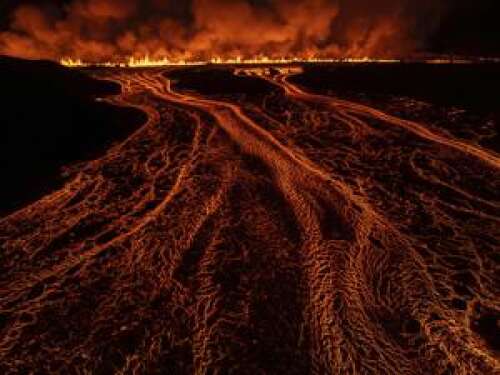 Iceland volcano erupts with little warning – Times News Online