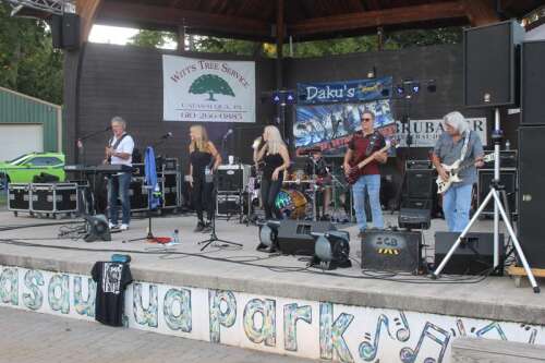 Smith Compound Band a hit in Catty – Lehigh Valley Press