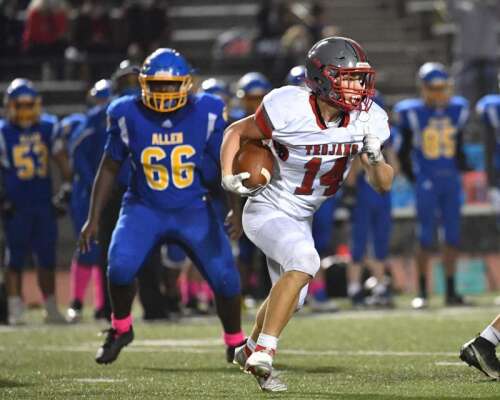 Two unbeaten football teams face of Friday – Lehigh Valley Press