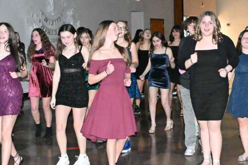 Salisbury Middle School students enjoy a semiformal dance – Lehigh ...