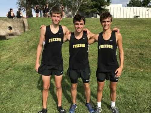 Freedom hosts cross country scrimmage – Lehigh Valley Press