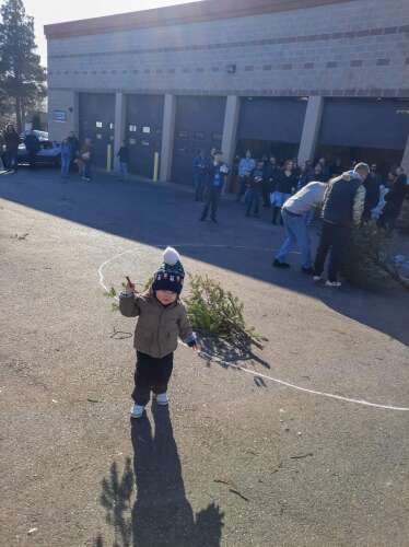 Tree Toss for Turning Point – Lehigh Valley Press