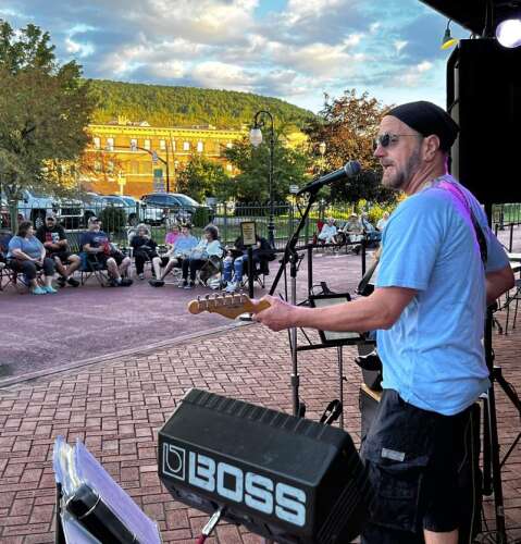 A little bit country – Times News Online