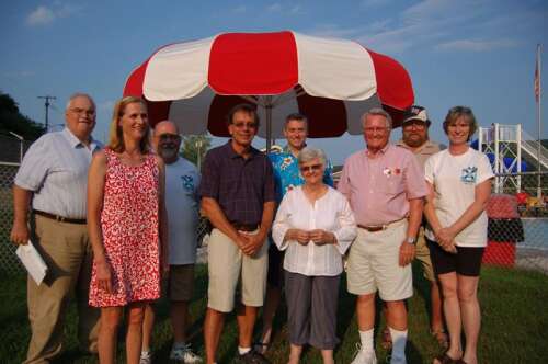 Lehighton Area Pool Pals adds red and white striped umbrella – Times ...