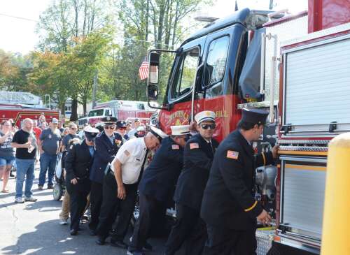 Summit Hill fire company truck dedication – Times News Online