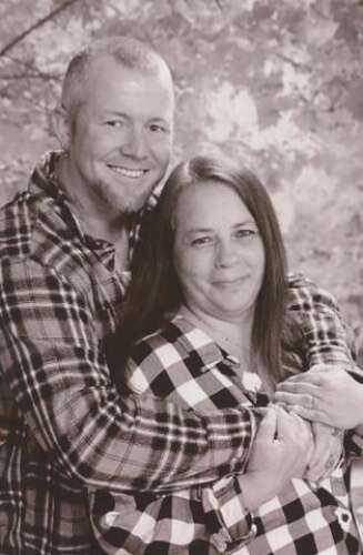 Candace Sullivan and Gary Kryzymalski Sr. – Times News Online