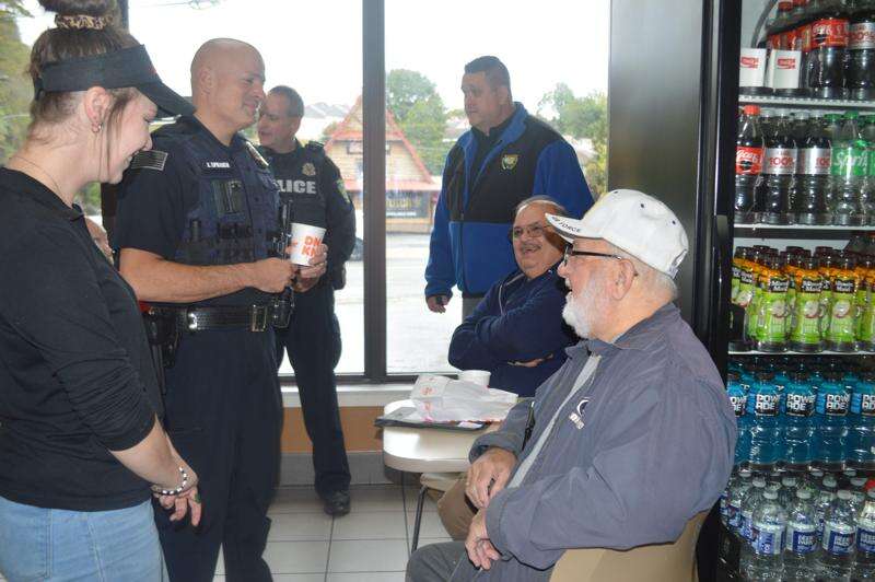 Lehighton police chat with citizens – Times News Online