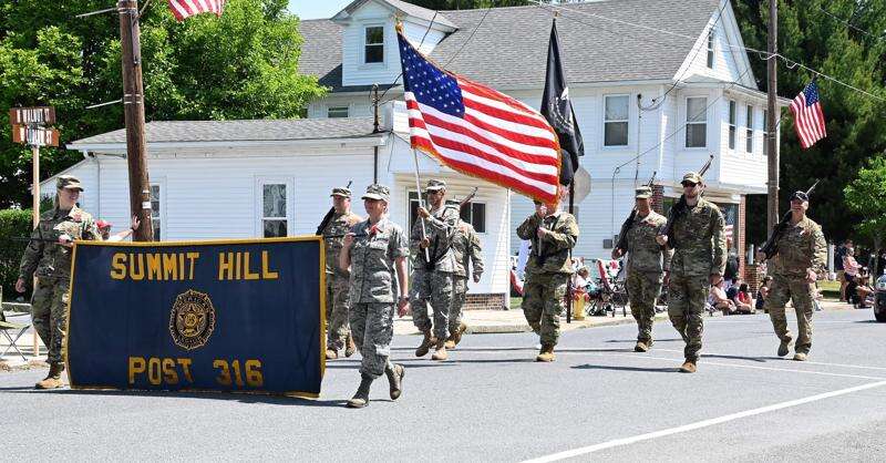 Summit Hill parade honors war heroes – Times News Online